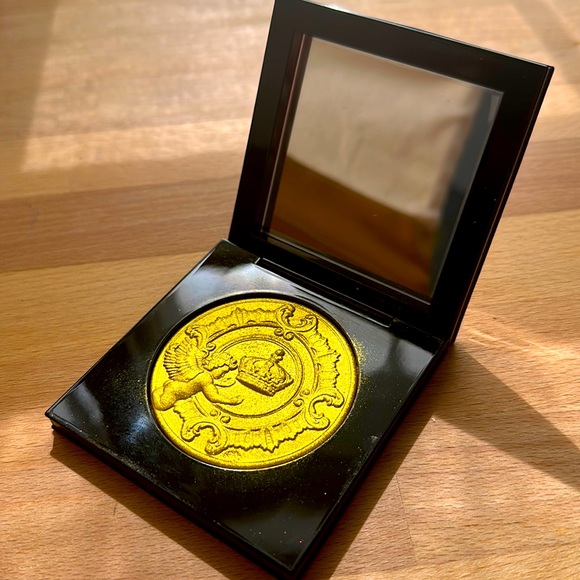 Pat McGrath | Makeup | Bridgerton X Pat Mcgrath Highlighter Xtreme Gold ...